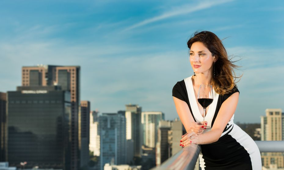 Intervista alla Wine Journalist Laura Donadoni sulle dinamiche del Vino ...